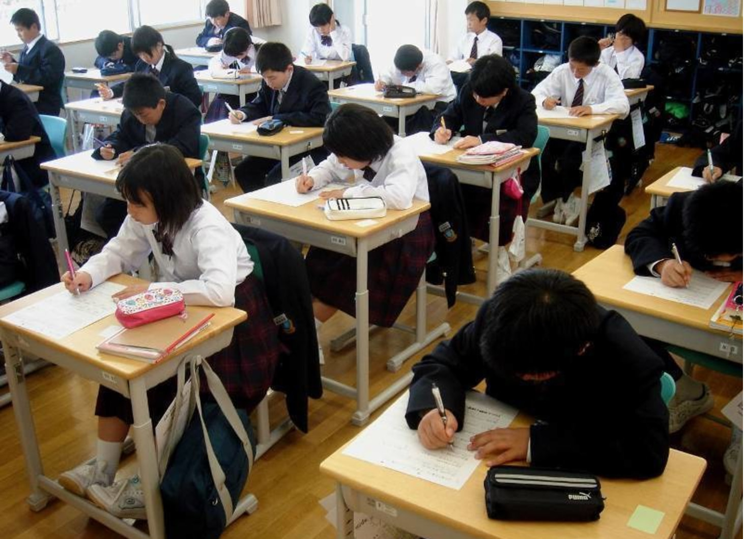 10 School Rules In Japan That Would Never Fly In America Don t Be Late Memes
